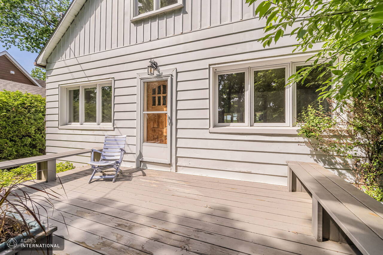 Beautiful property for rent located in Notre-Dame-de-l'Île-Perrot, in ...